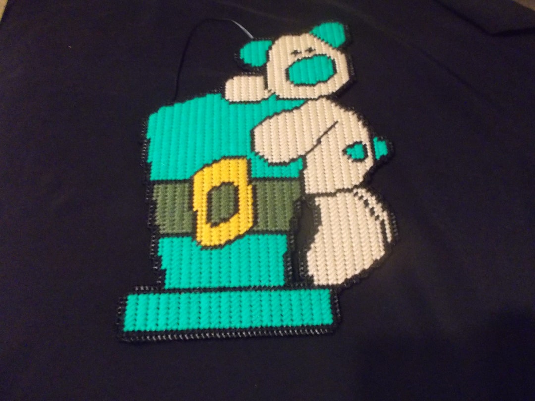 Plastic Canvas Teddy Bear on Leprechaun Hat Wall Hanging - Etsy