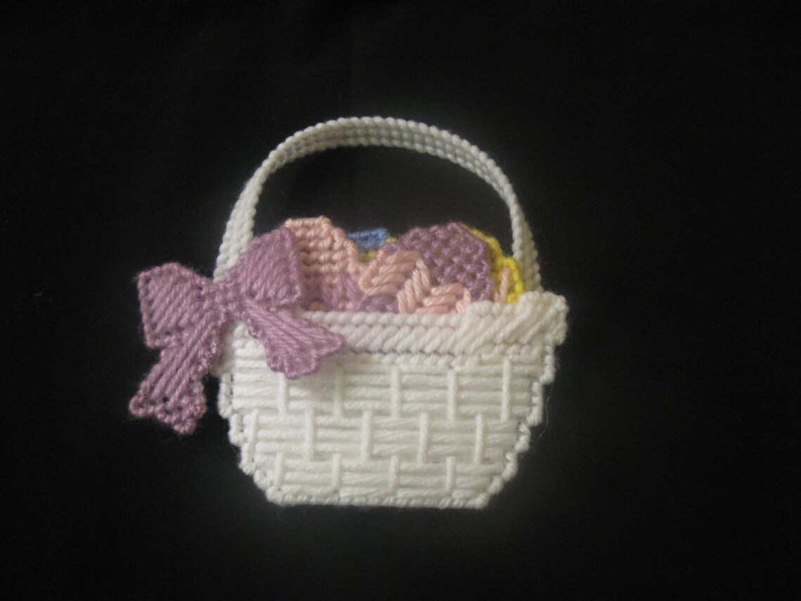 Plastic Canvas Basket of Easter Eggs Magnet - Etsy