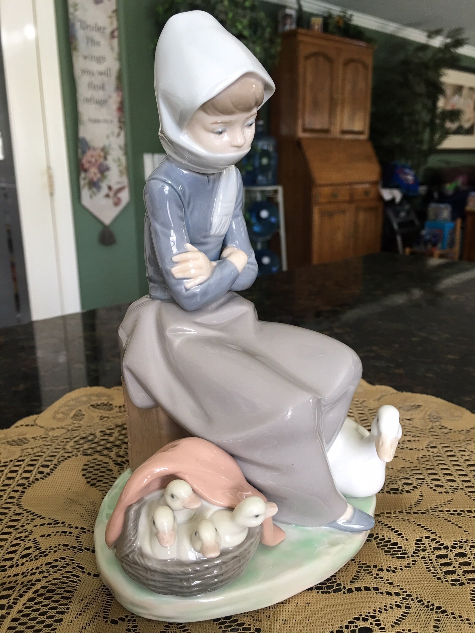 Lladro duck Seller Collectible Figurine 1267 - Etsy