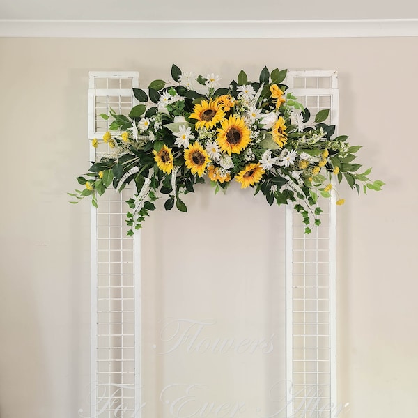 Sunflower Wedding Arch - Etsy
