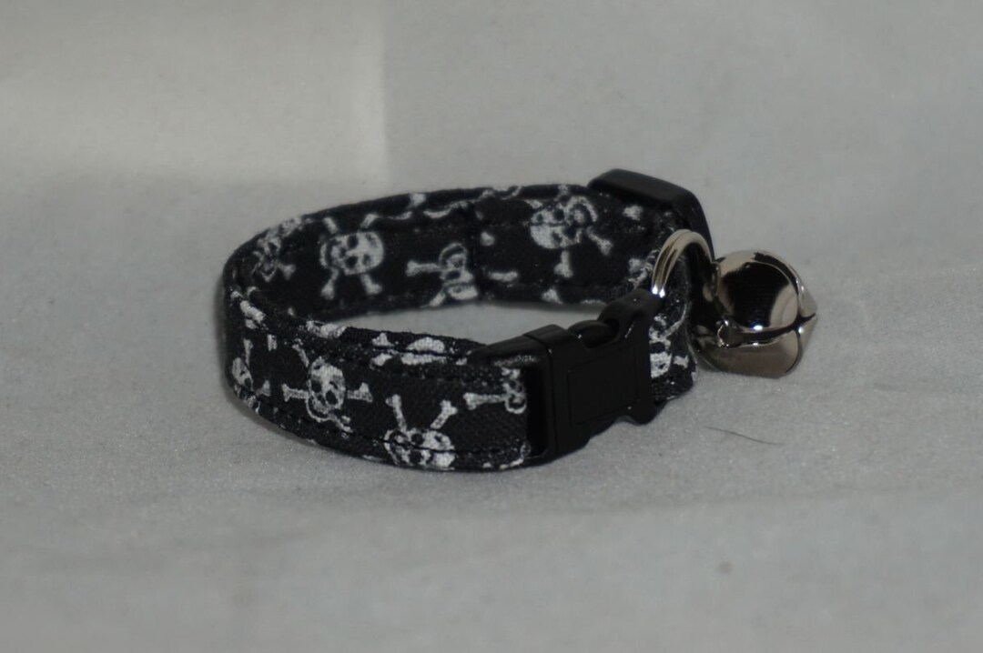 Tiny Skull Crossbones Ferret Collar - Etsy