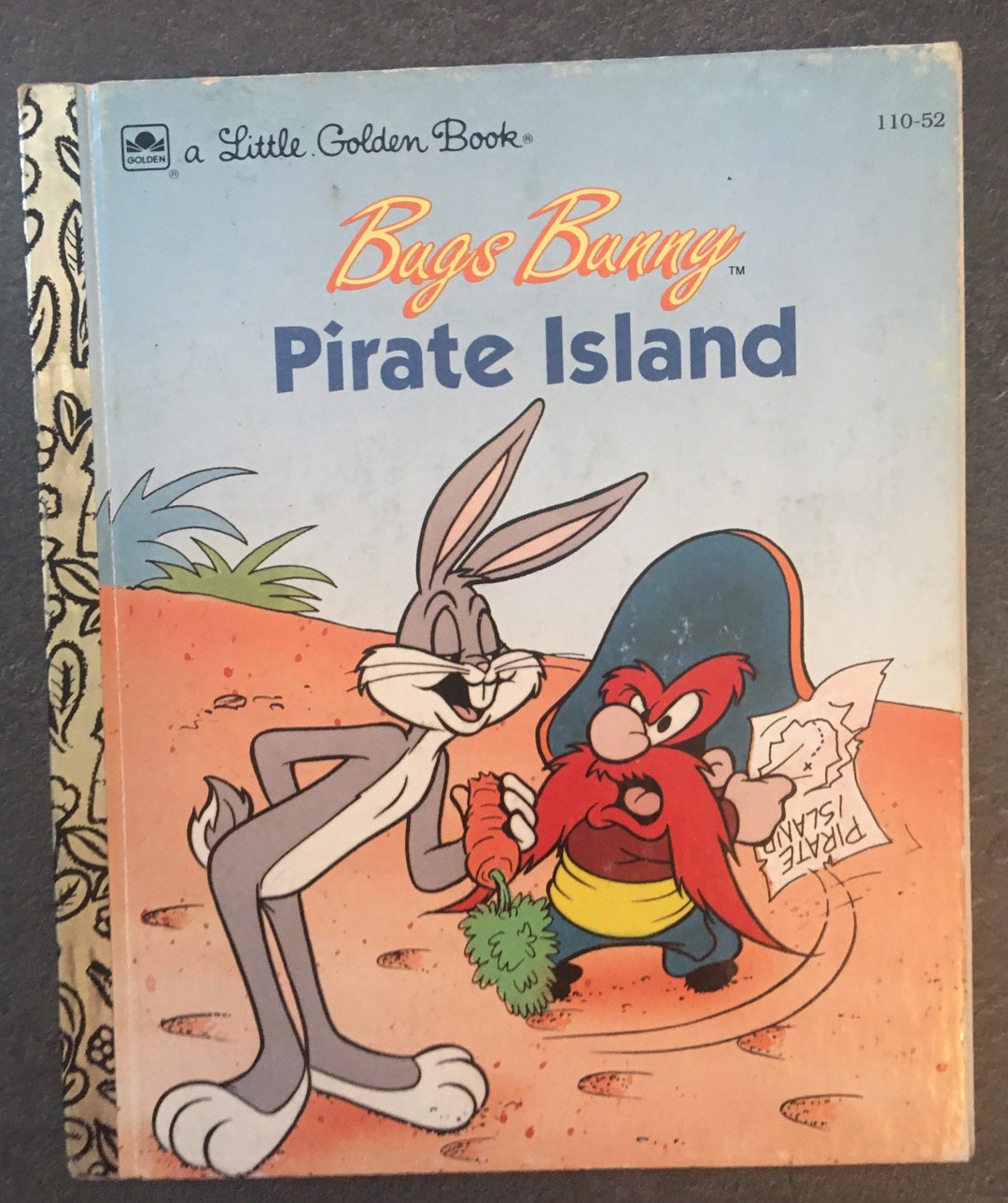 Bugs Bunny Pirate Island Little Golden Book Written by Justine Korman ...