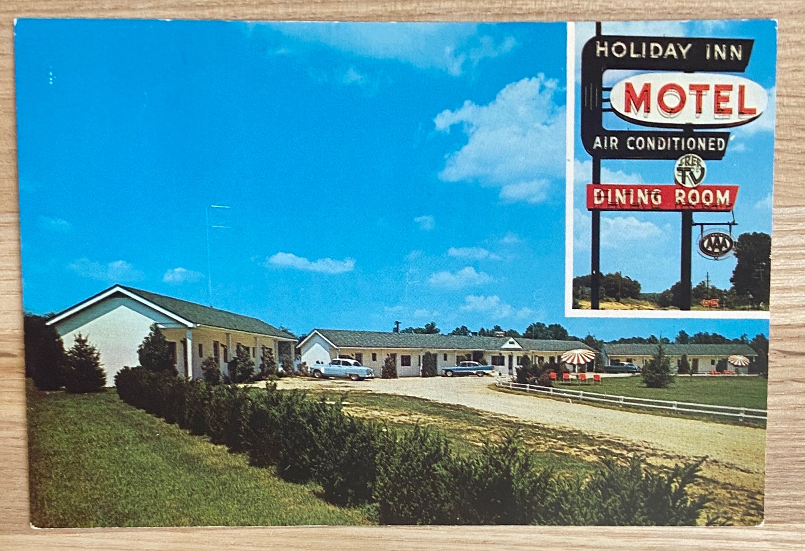 Holiday Inn Motel Edgehill Virginia Postcard, Classic Cars Color ...