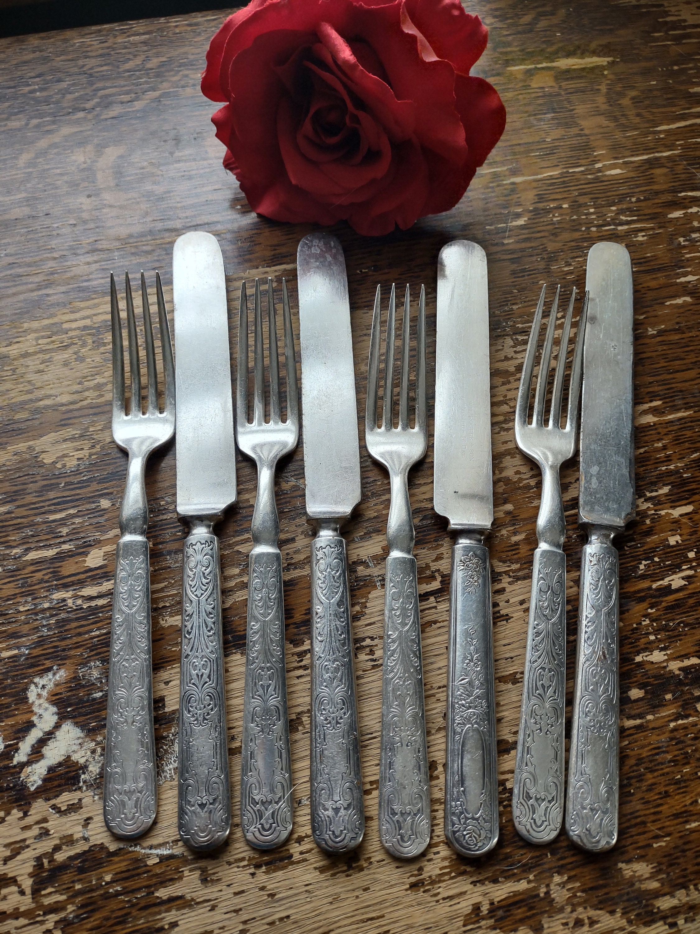 Vintage Farmhouse Flatware Set of 8 - Etsy