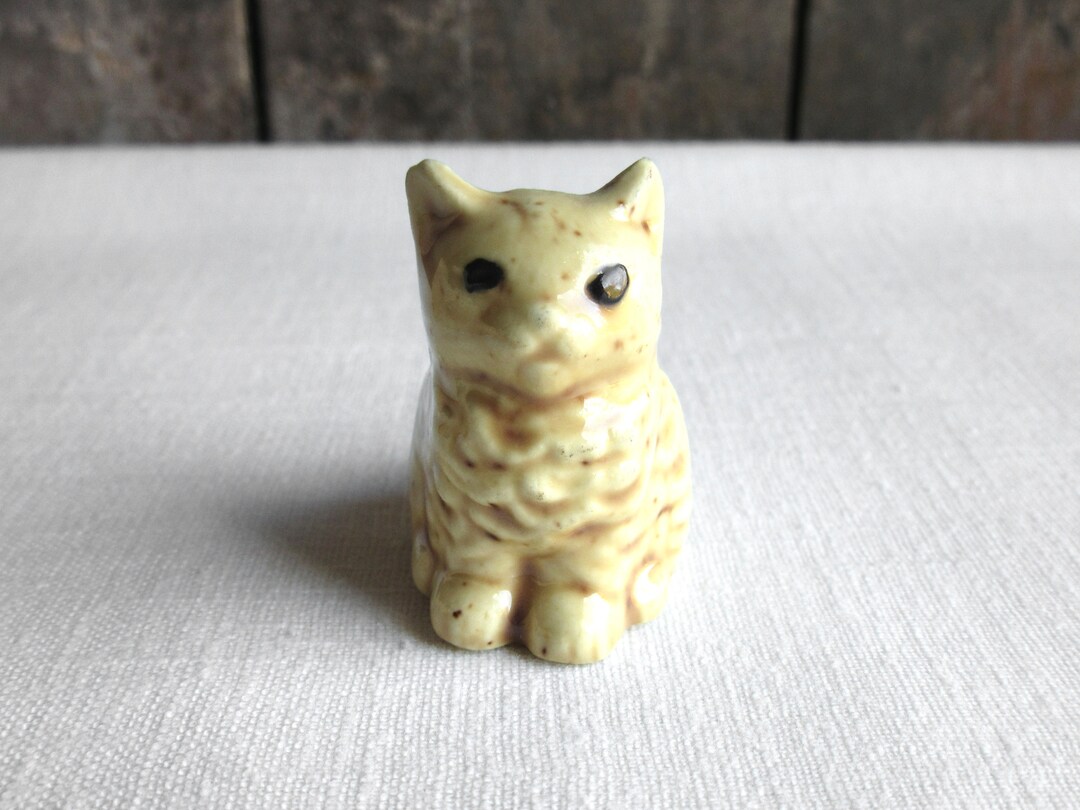 Stubby Little Kitten Figurine, Vintage Kitten, Tiny Cat, Miniature Long ...