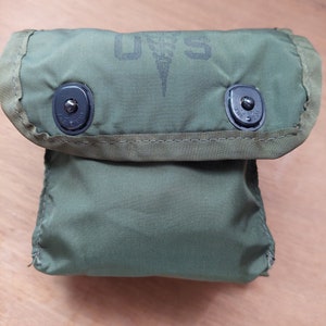 U.S. Military Issue, First Aid Kit, Individual Case Medical Instrument ...