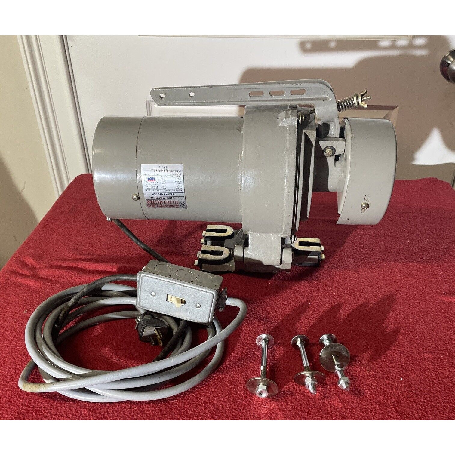 Chandler Clutch Motor Industrial Sewing Machines Model NCS-4002 - Etsy