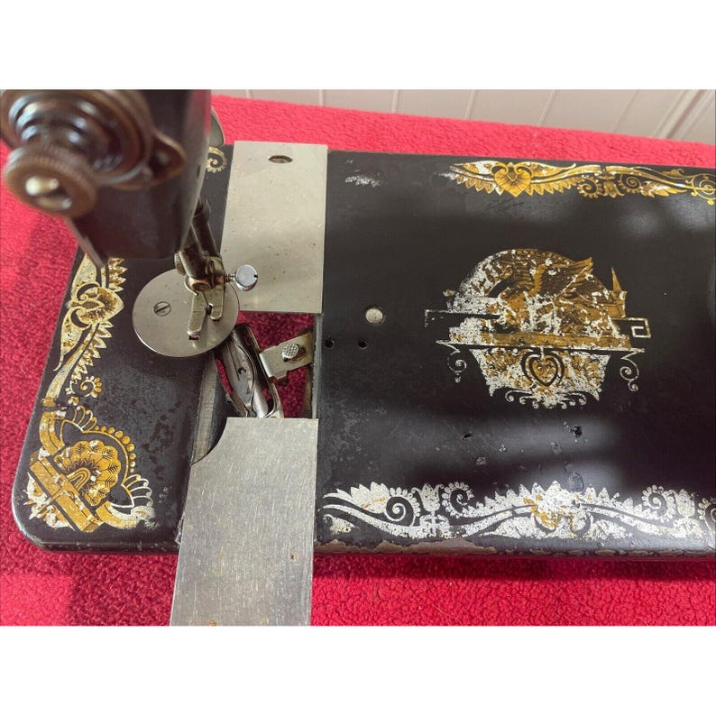 Antique 1924 Model 127 Singer Sphinx Treadle Sewing Machine Head Only ...