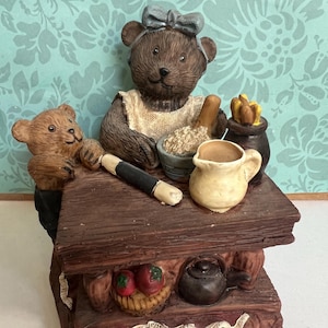 Vintage M.V.P. Designs Poly Bears Playing Mother /son Bear Baking Resin ...