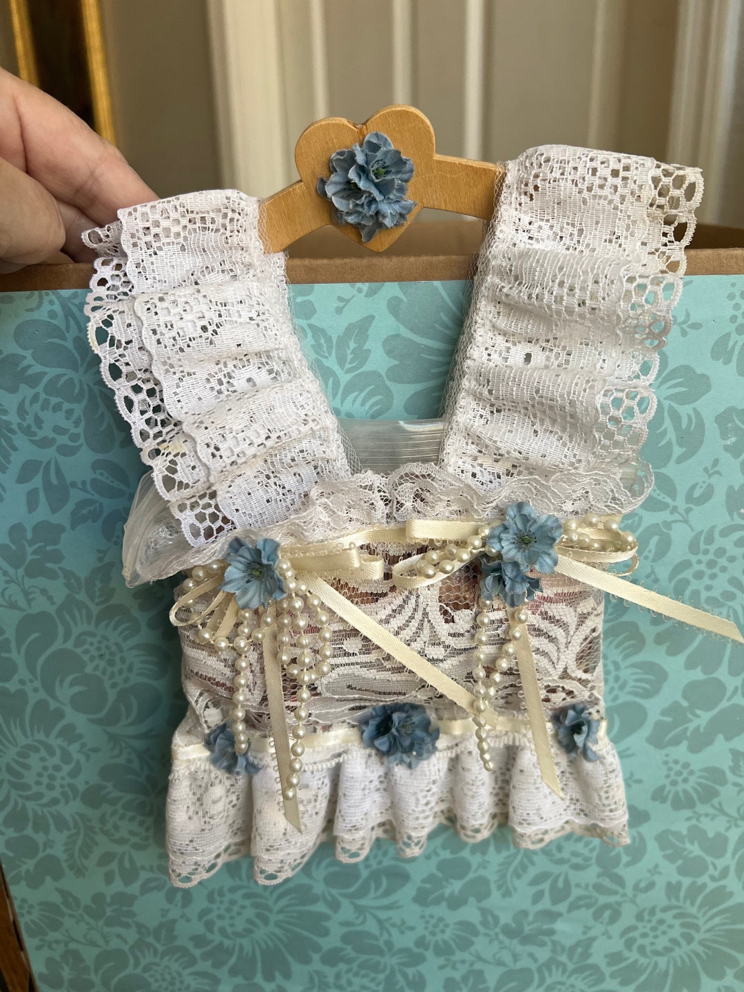Vintage Lace Potpourri Sachet Shabby Cottage Lace Dress Roses Chic ...