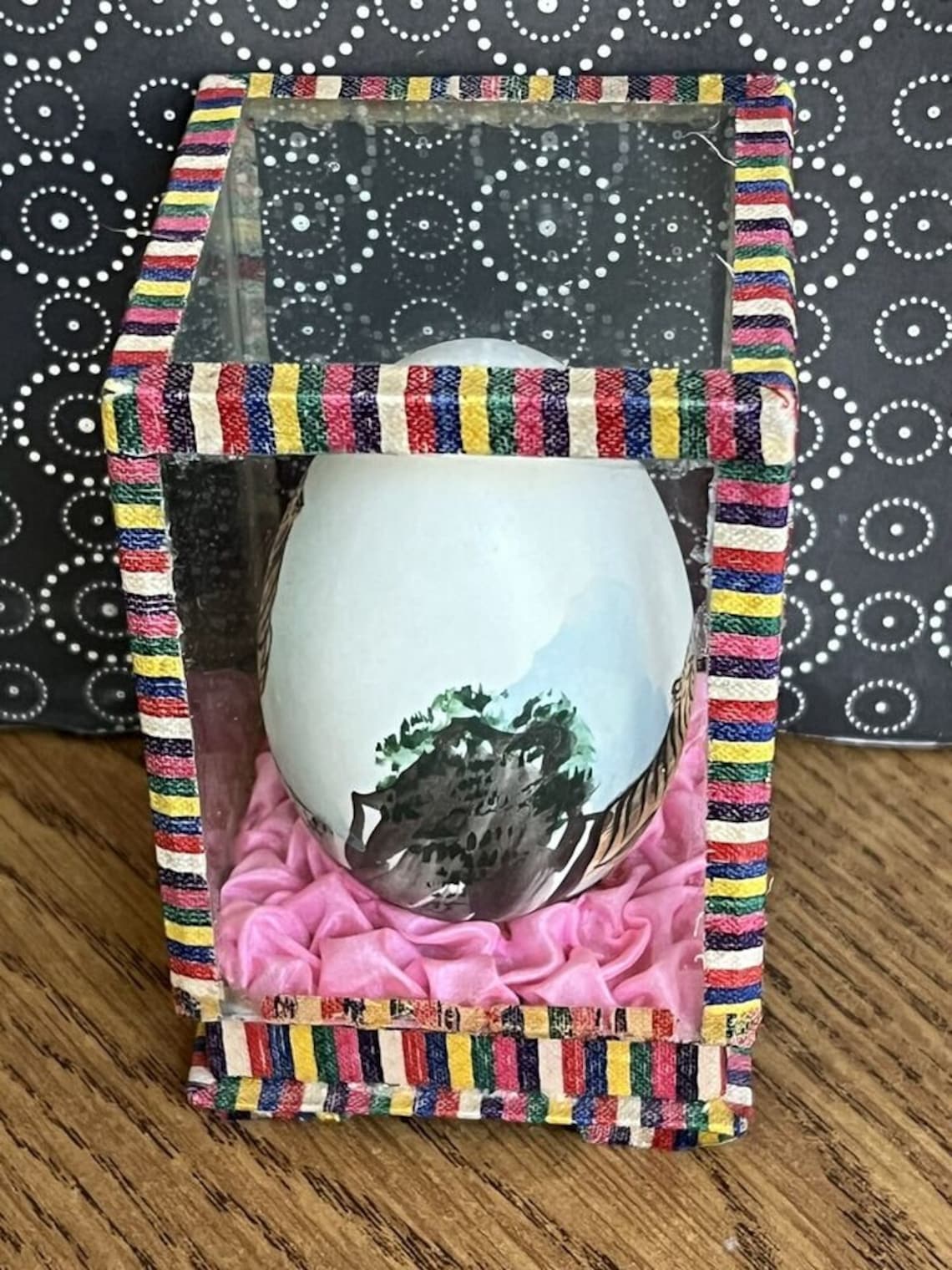 Vintage Tiger Hand Painted Egg Shell in Rainbow Clear Display Case 3.75 ...