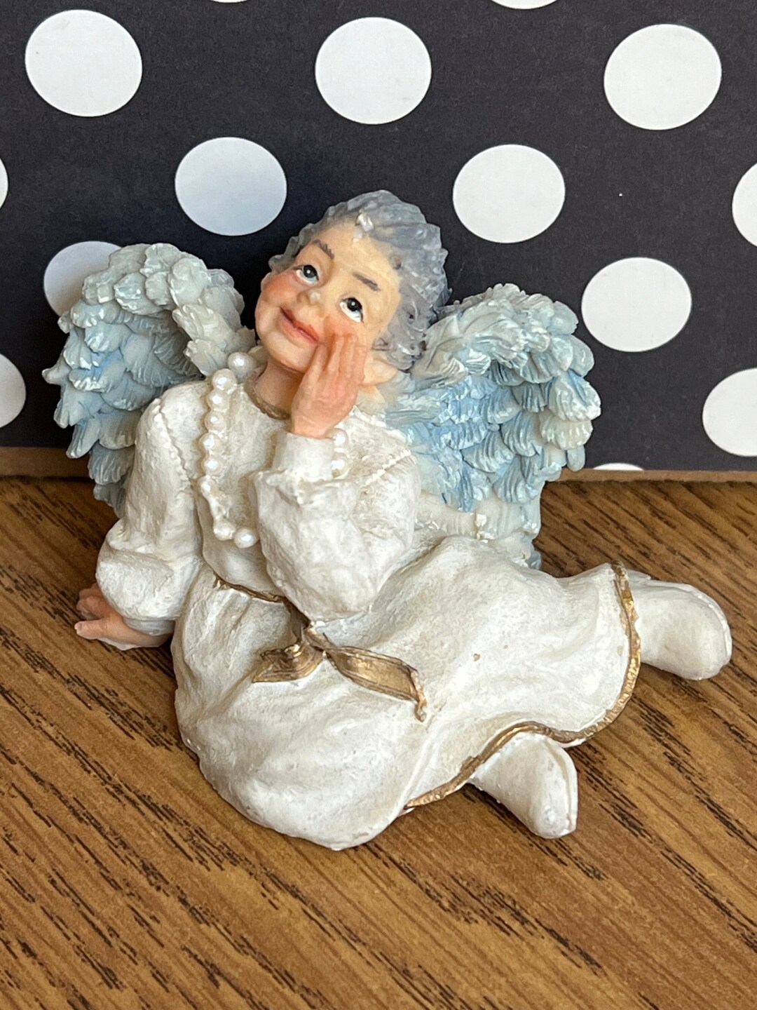 Vintage Resin Angel Grandma Granny Sitting Figurine Miniature 2.5" T X ...