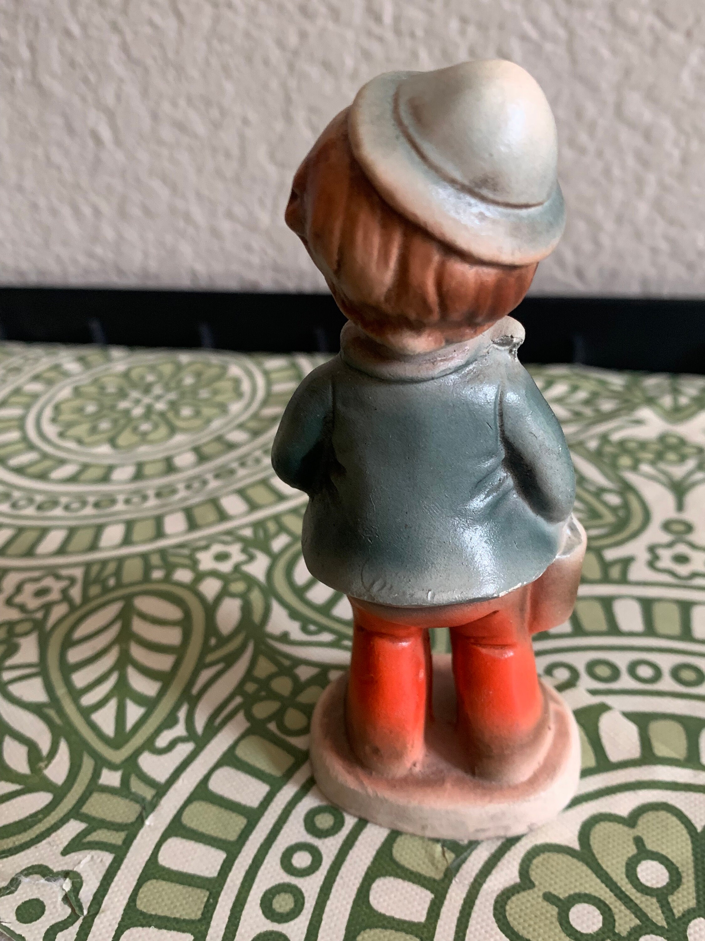 ENESCO 4.5" Vintage Boy Figurine E-7184 Original Sticker on Bottom ...