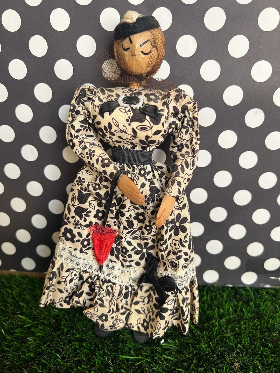 Vtg Folk Art Wooden 9 Nut Head Peg Doll Handmade Dress W - Etsy