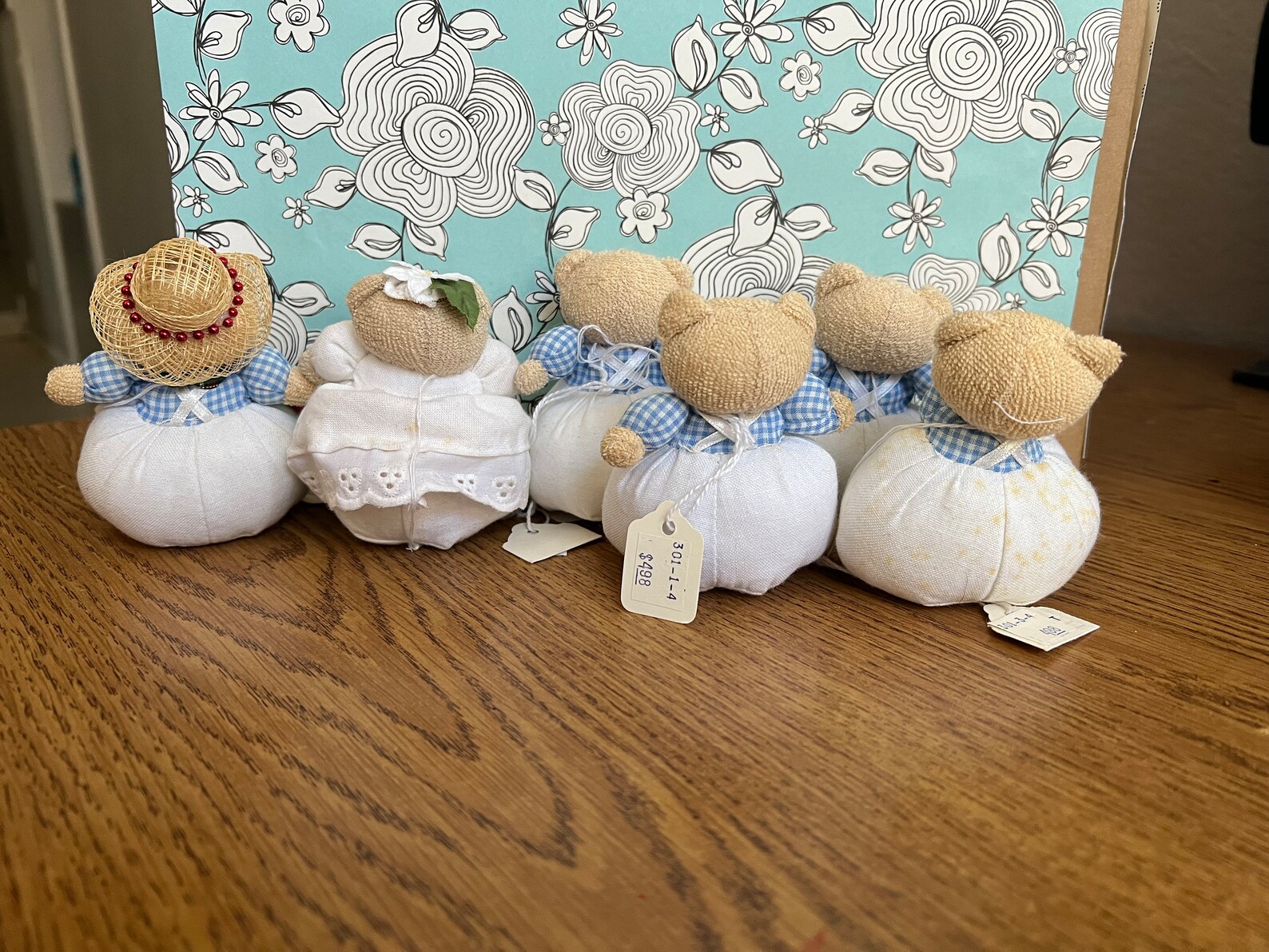 Vintage Set (6) Country Farmhouse Mini Stuffed Family Bear Ornaments 3. ...
