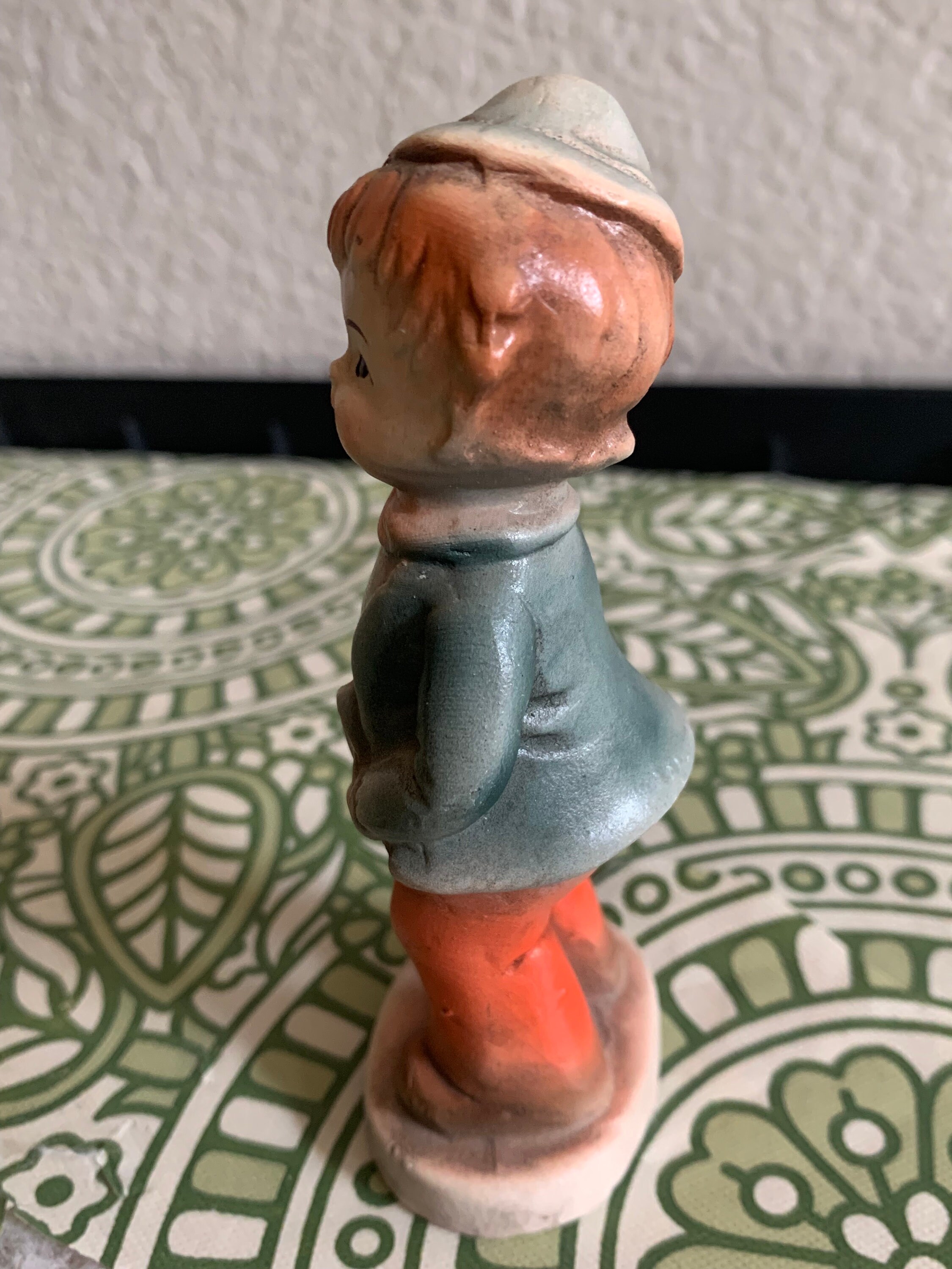 ENESCO 4.5" Vintage Boy Figurine E-7184 Original Sticker on Bottom ...