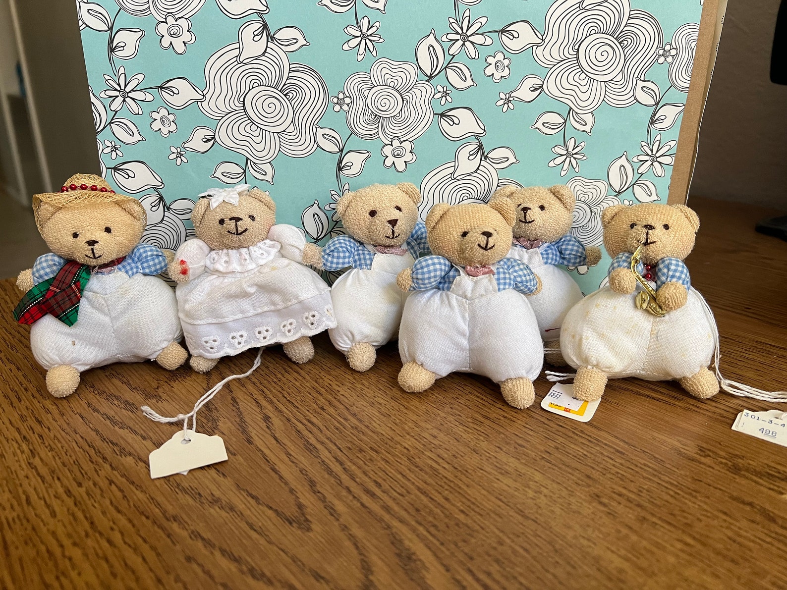 Vintage Set (6) Country Farmhouse Mini Stuffed Family Bear Ornaments 3. ...