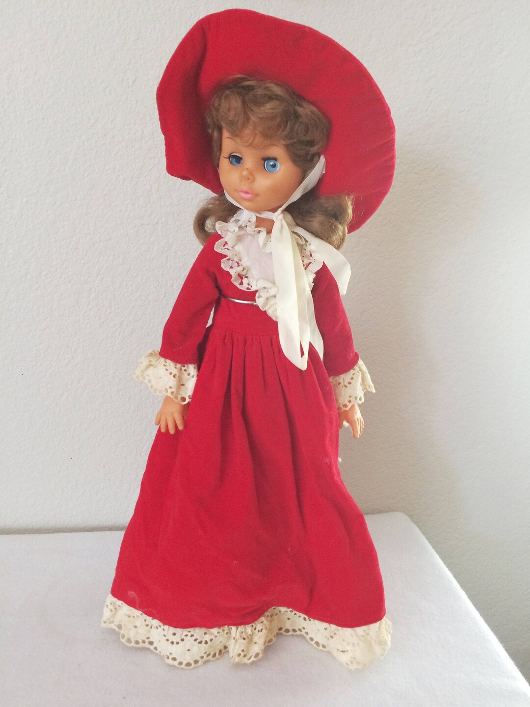 Beautiful Vintage Collectible 17 Tall Doll on Metal - Etsy