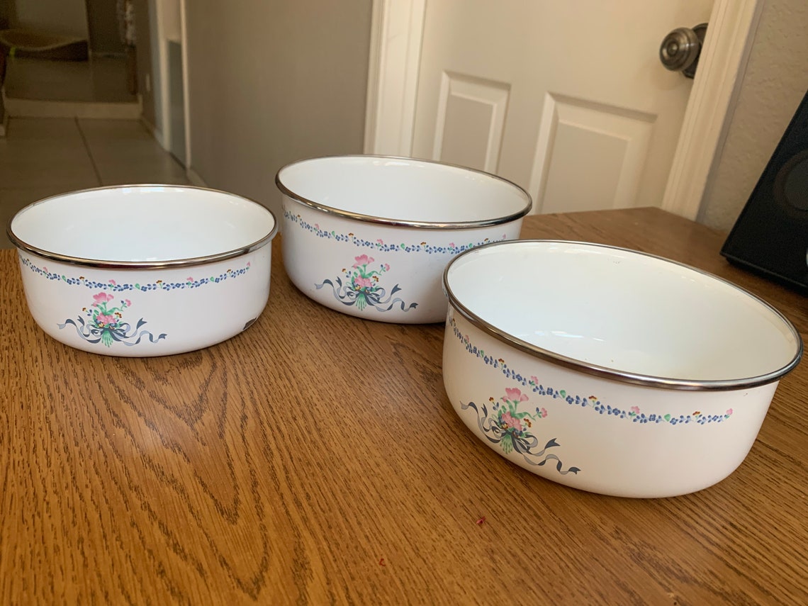 Vintage Set of 3 Linco Ware Enamel Ware Bowls BOUQUET Made Indonesia - Etsy
