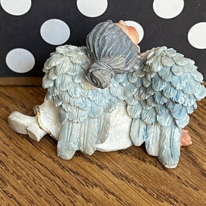 Vintage Resin Angel Grandma Granny Sitting Figurine Miniature 2.5 T X 3 ...
