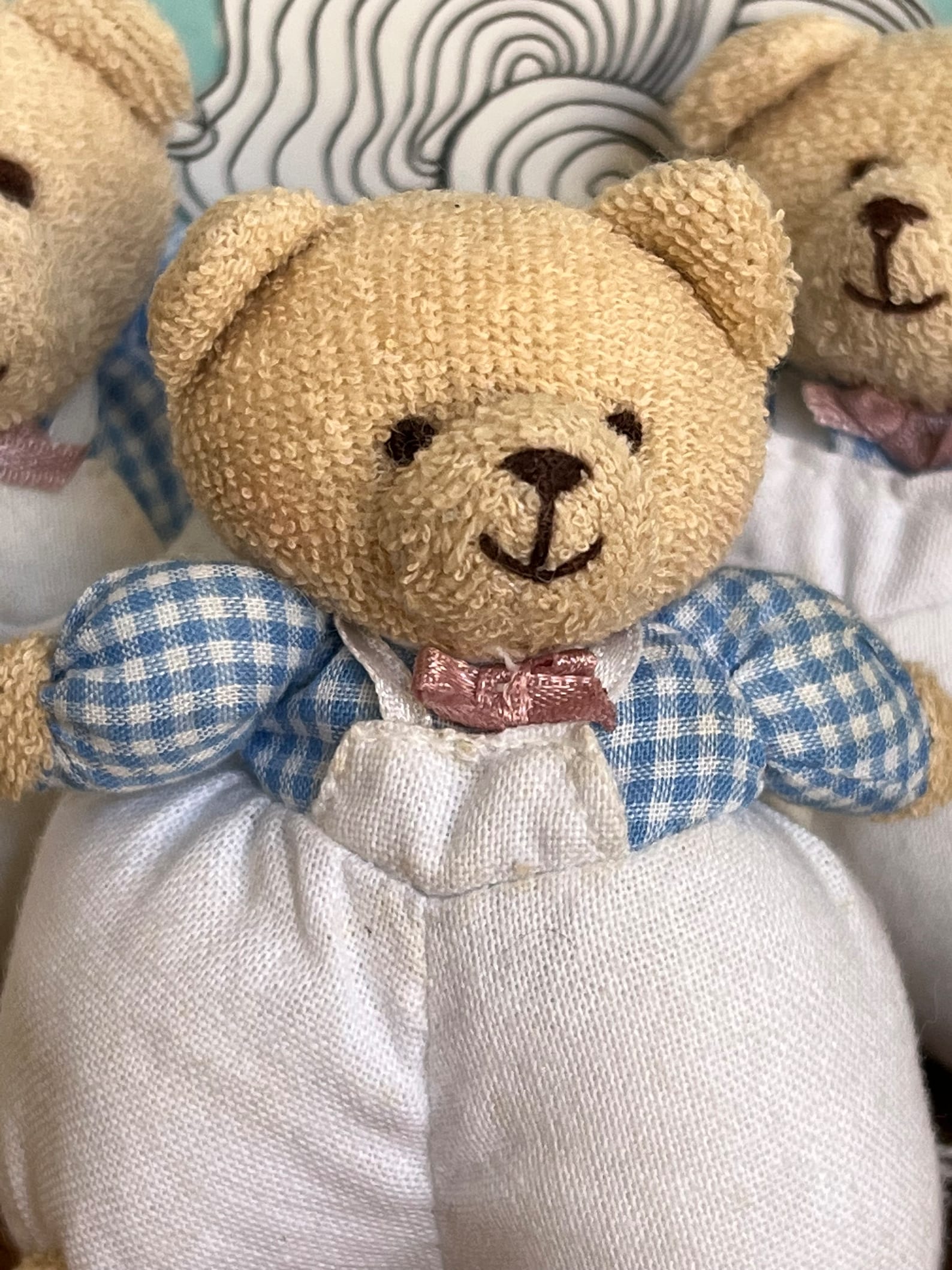 Vintage Set (6) Country Farmhouse Mini Stuffed Family Bear Ornaments 3. ...