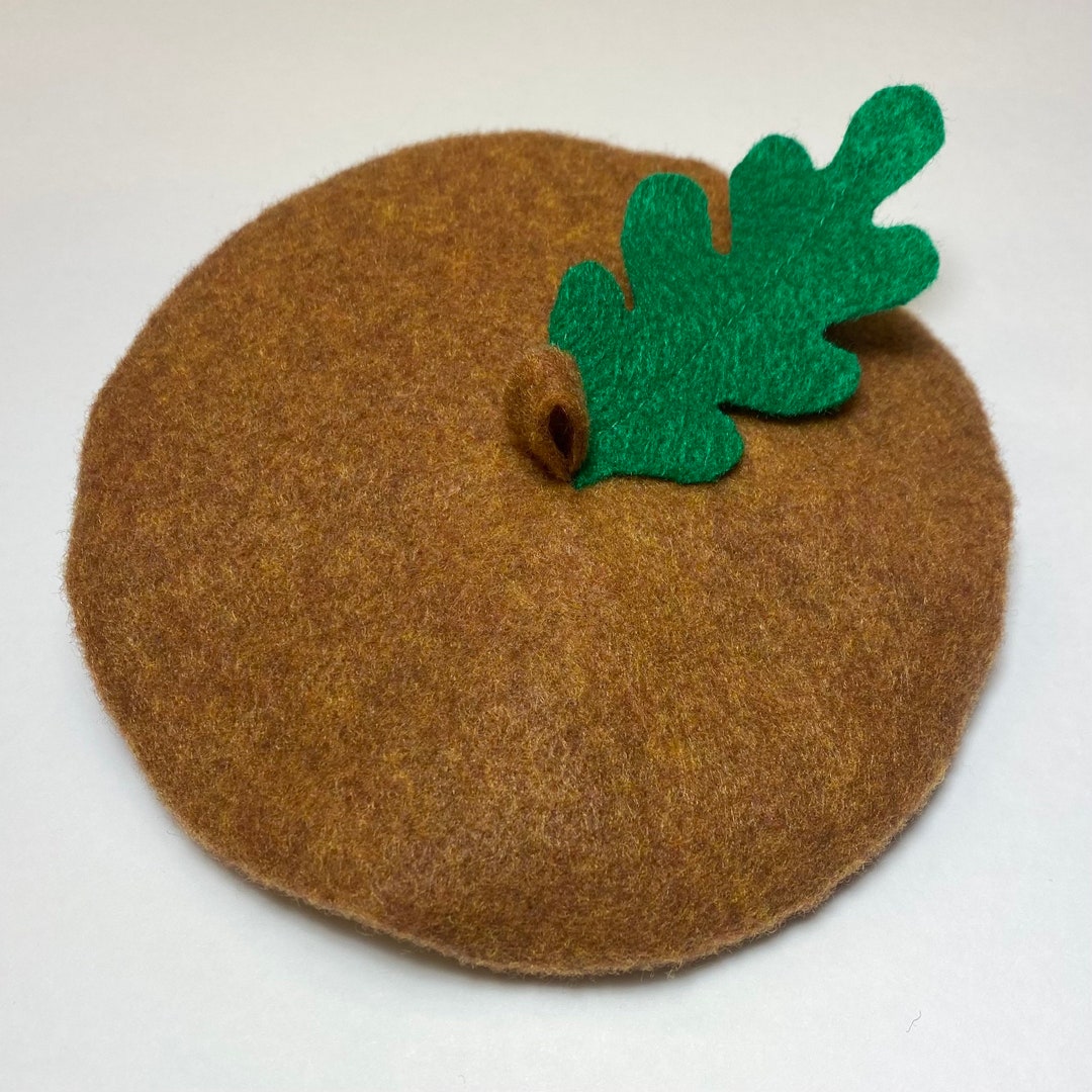 Mini Acorn Beret for Dogs - Etsy
