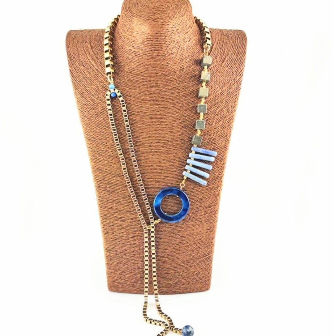 Long Modern Necklace - Trendy Statement Necklace With Gemstones ...