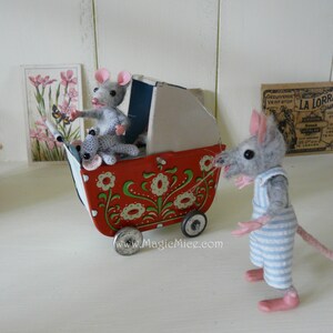 Felted Baby Mouse With Dolly and Antique Tin Litho Pram - Etsy