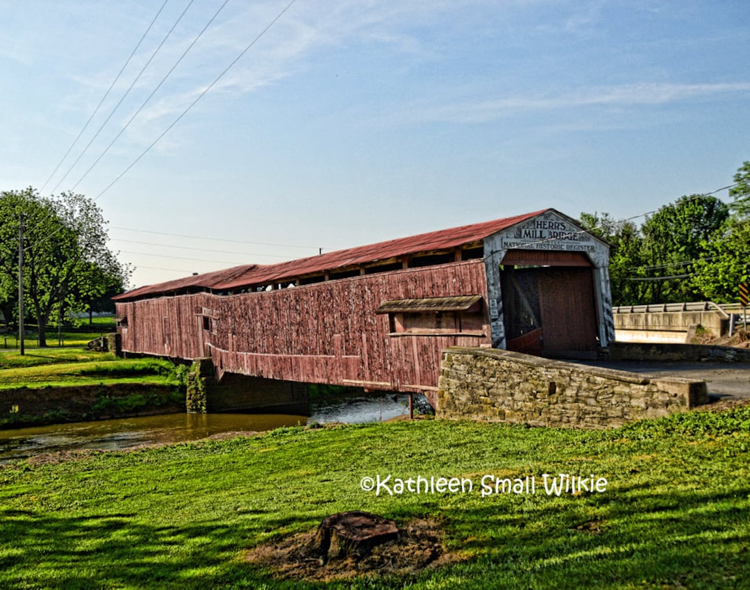 Covered Bridge,lancaster Countypa,amish Country,rustic Bridge,historic ...