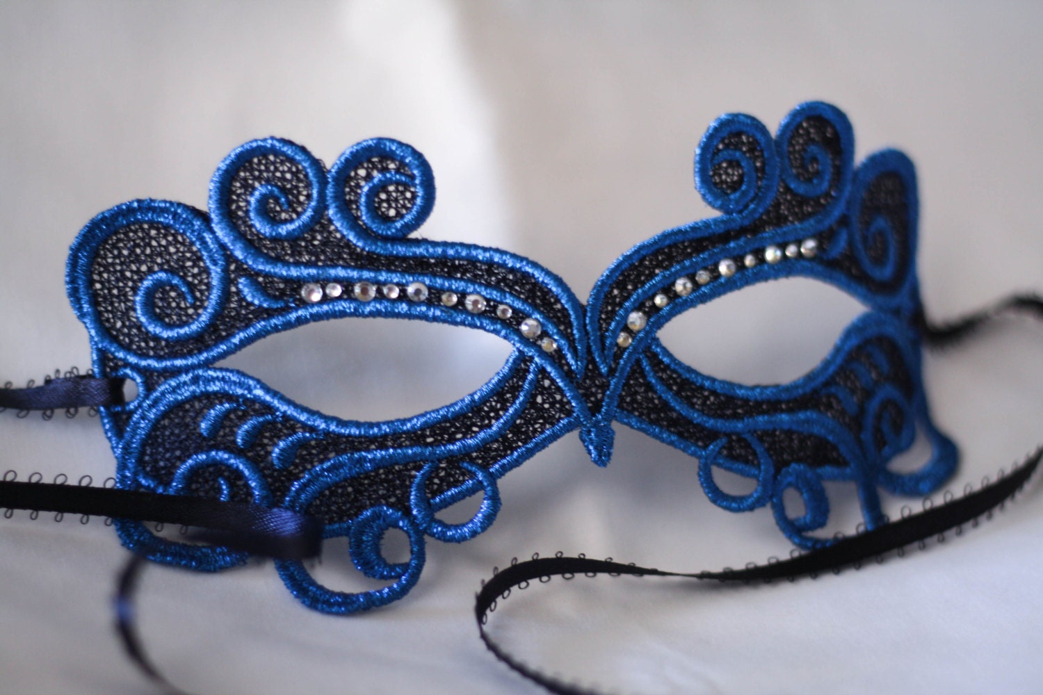 Navy blue masquerade lace mask Blue masquerade lace mask fit | Etsy