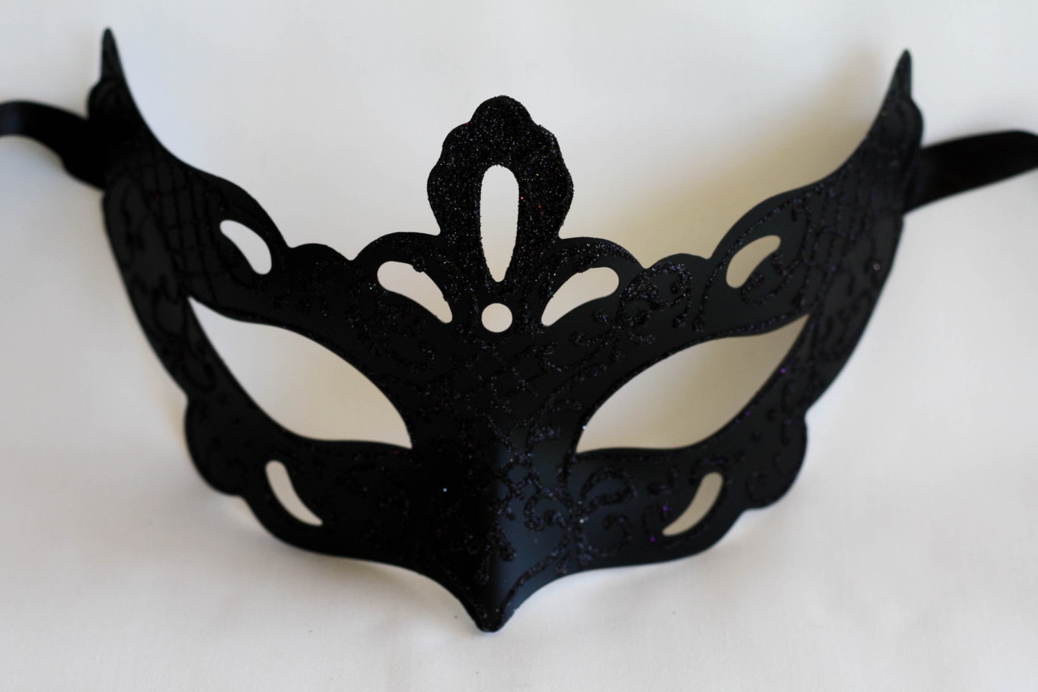 Black maquerade mask fit for masquerade ball parties | Etsy
