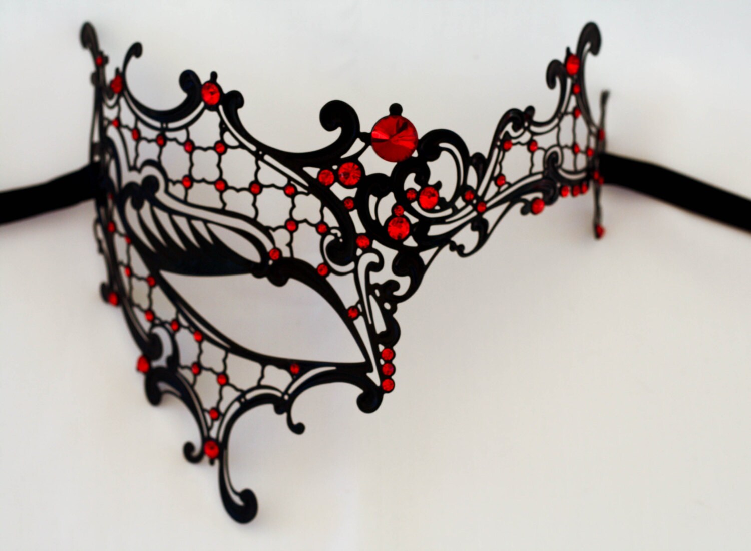 Black and Red Laser Cut Masquerade Metal Mask Masquerade | Etsy