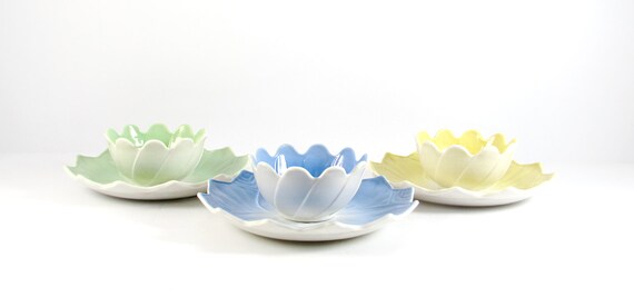 Vintage Pastel Lotus Blossom Plates and Bowls by Fire King - Etsy