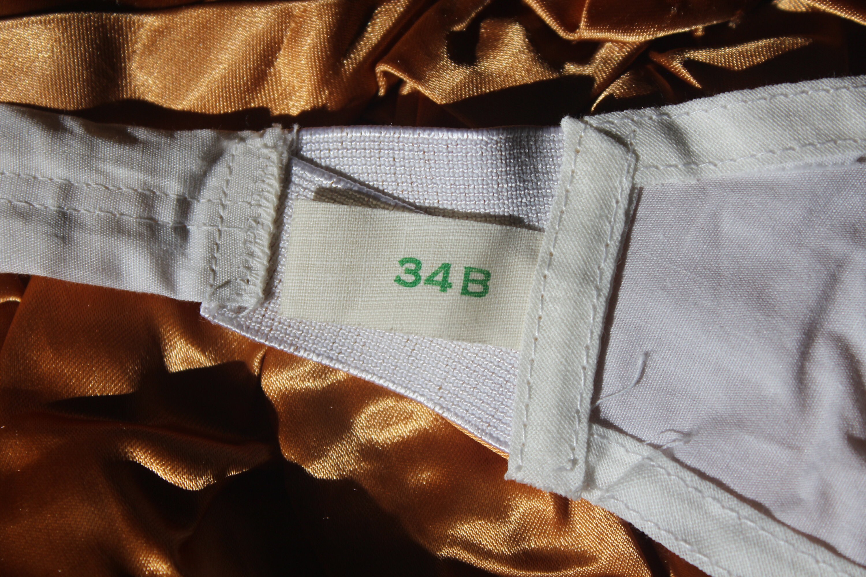 NOS 40s 50s WW2 Vintage Mid Century Woolworth Bullet Bra Lingerie ...