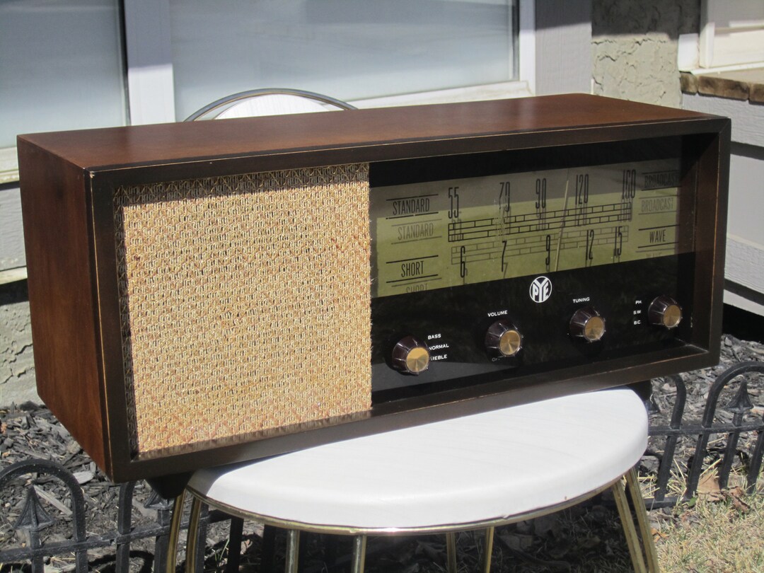 Vintage Retro Large PYE Tube Radio 1940s 1950s Mid Century Phonograph ...