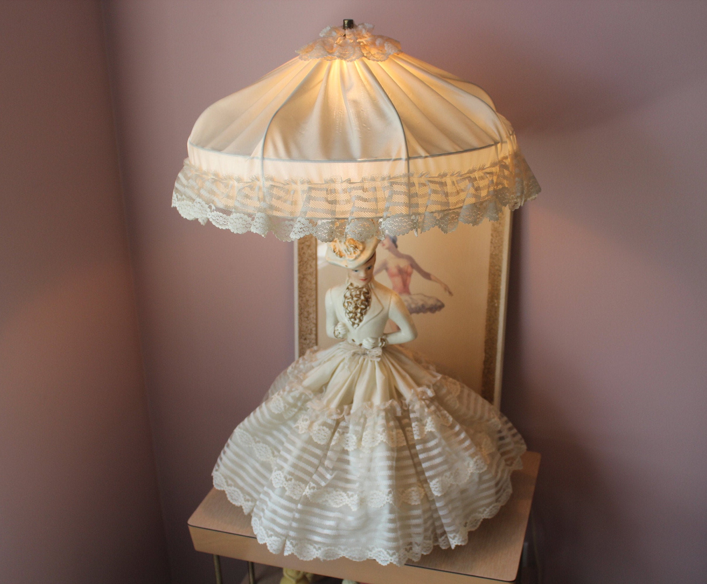 WORKS Lady Lamp Shade Base Lighting Electrical Table 1940s 50s WW2 ...