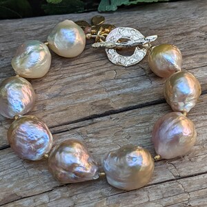 Pink Edison Pearl Bracelet, Big Pearl Bracelet, Gold Pearl Bracelet ...