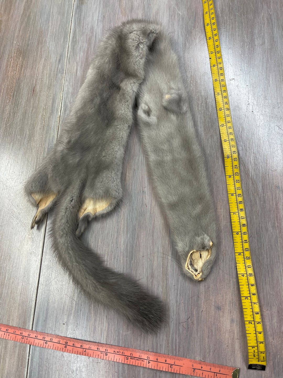 Gray Sapphire Mink Fur Skin Pelt Craft Scarf Winter Accessory Tail A-10 ...