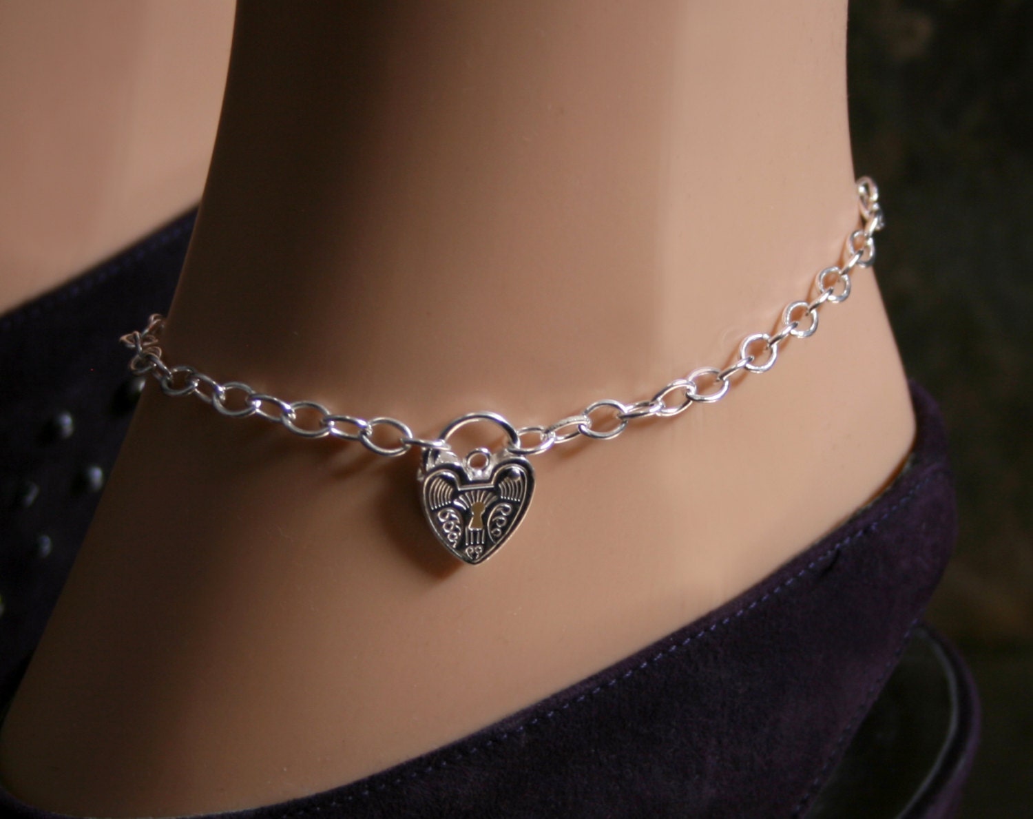 Discrete PERMANENTLY LOCKING Padlock Slave Ankle Chain Bracelet. Plain ...