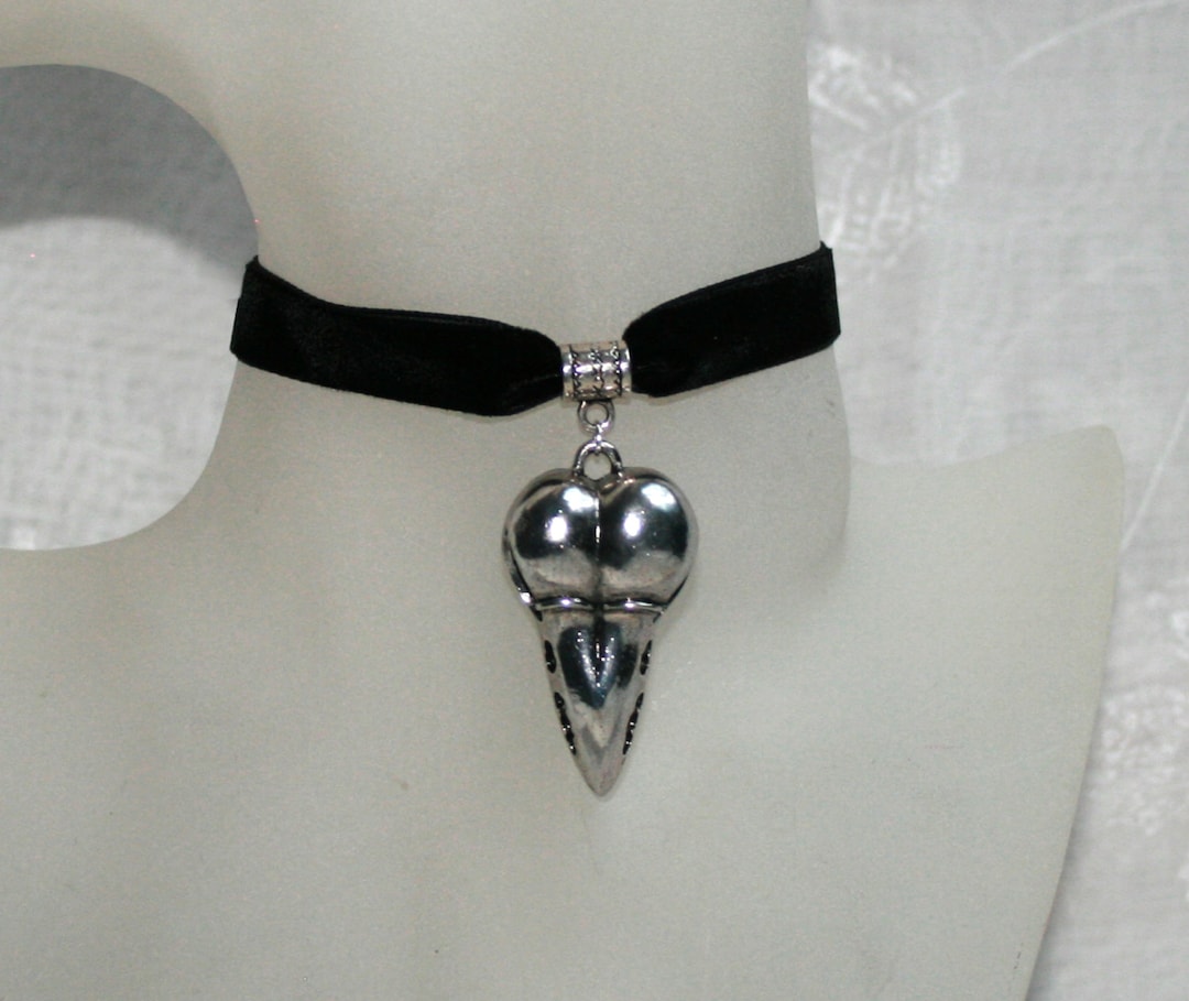 Handcrafted 'raven Skull' Choker. Large Tibetan Silver Raven Skull Set ...