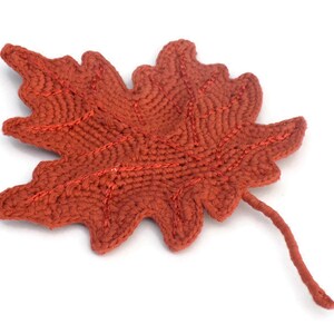 CROCHET PATTERN Crocheted Maple Leaf for Decor - Etsy