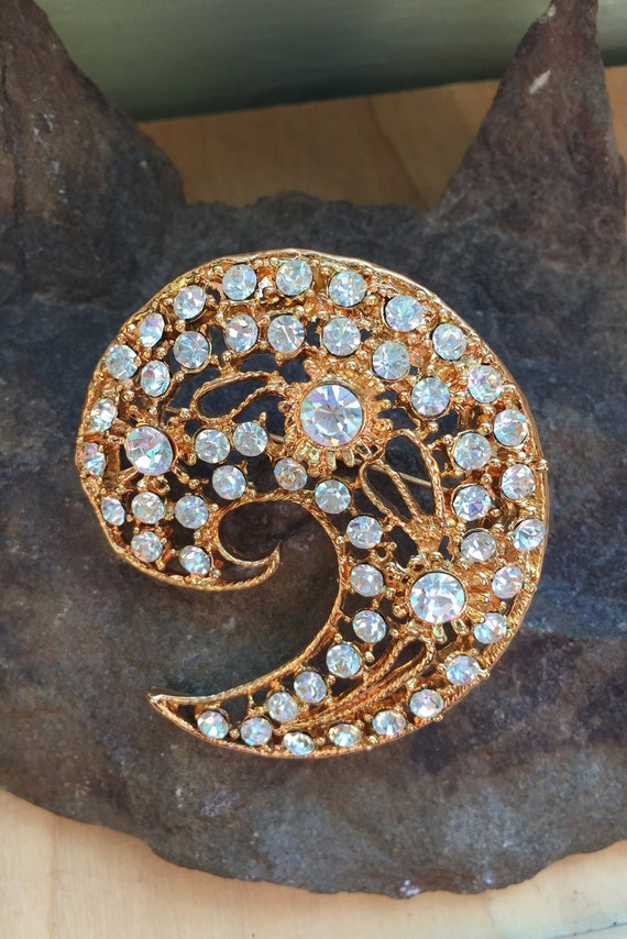 Large brooch - Gem
