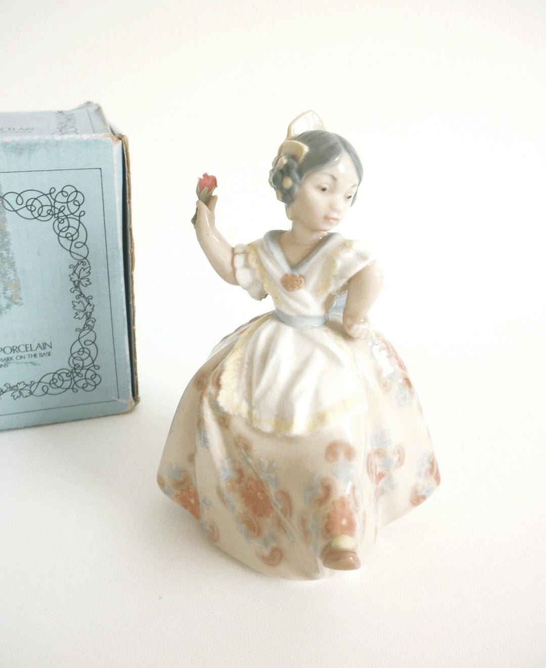 Vintage Lladro Spanish Porcelain CARMENCITA Spanish Dancer Figurine ...