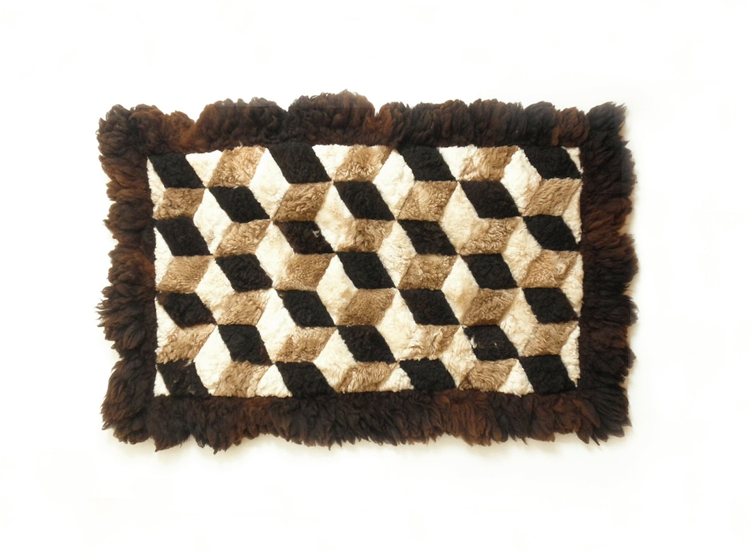 Vintage Genuine Llama Alpaca Fur Rug/ Wall Hanging Handmade in Peru ...