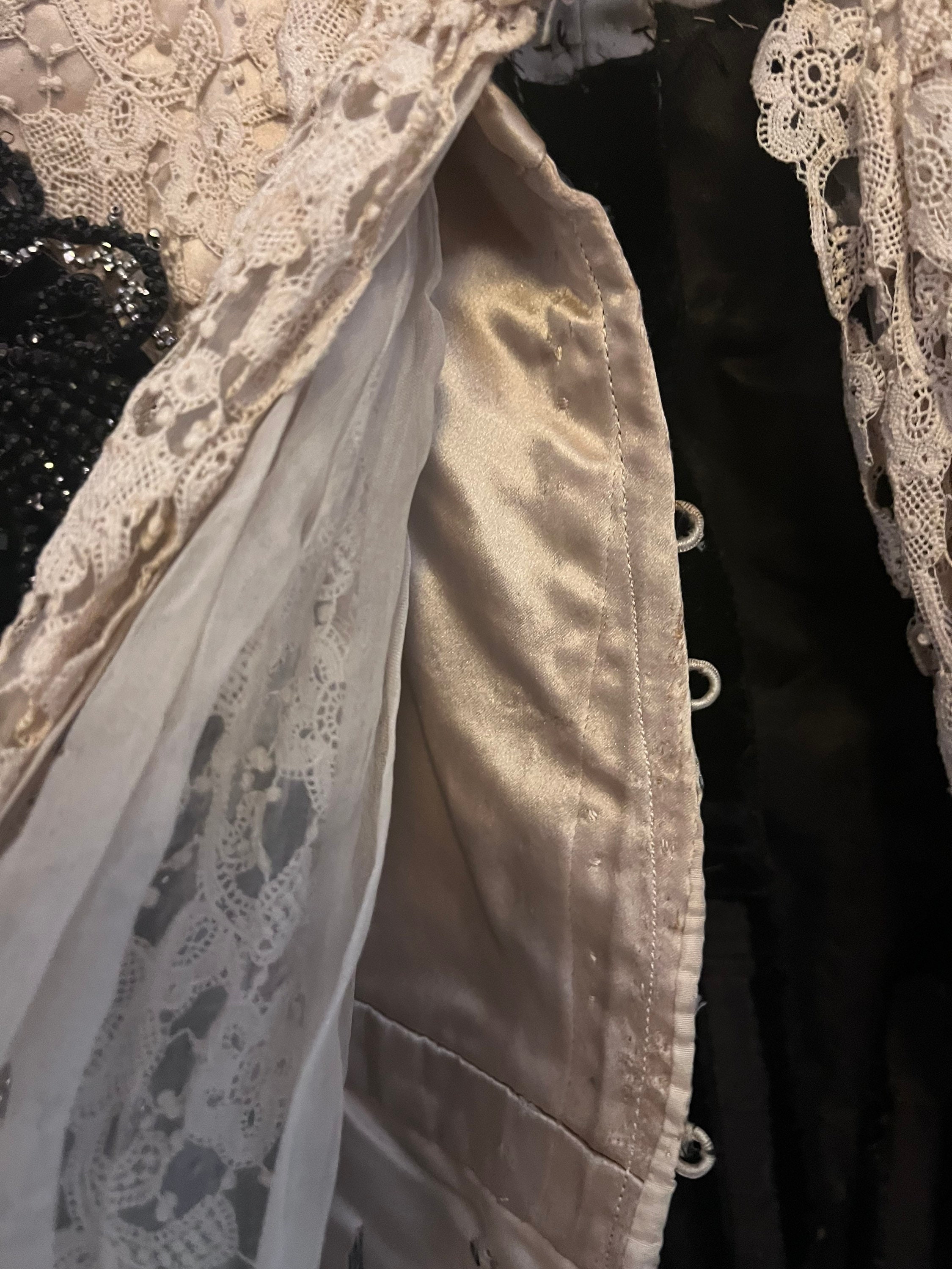 Victorian Bodice, Very Beautiful but VERY Tender and Falling Apart - Etsy