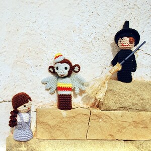 The Wizard Of Oz Amigurumi Pattern Crochet Finger Puppets Dorothy