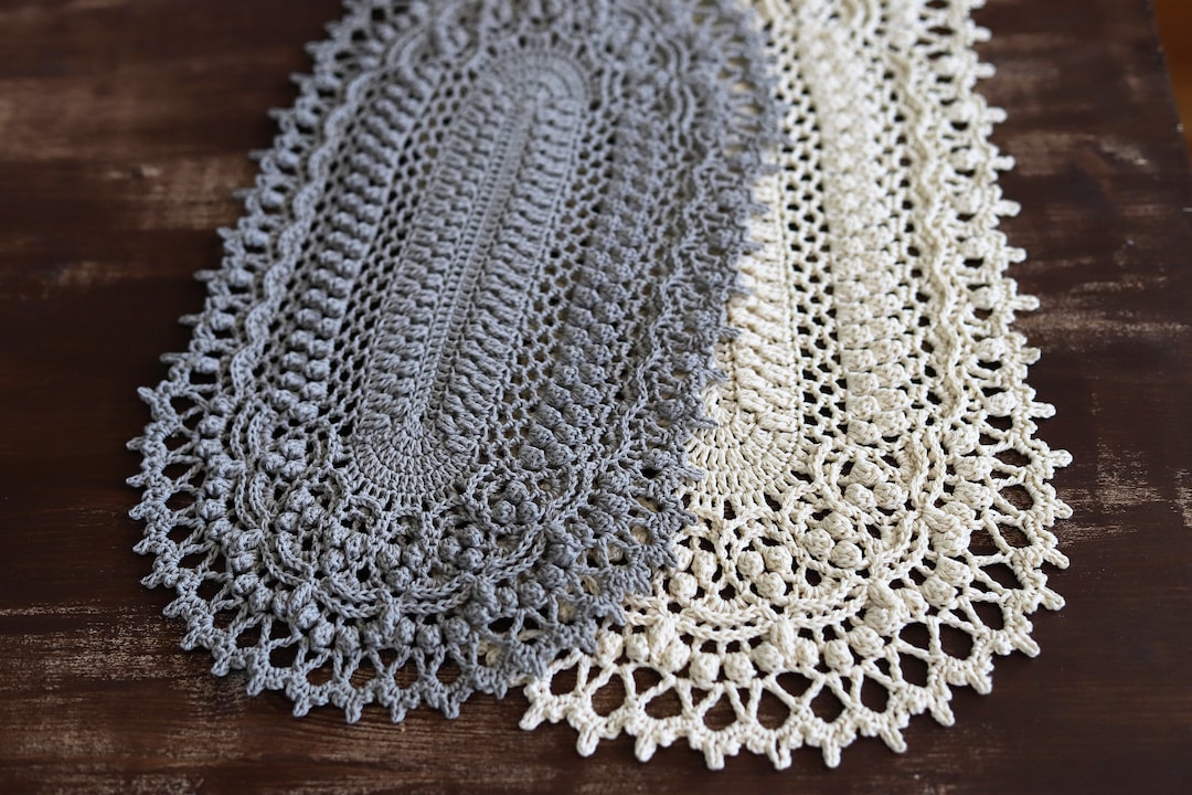 Donna Doily Crochet Pattern: Oval Table Runner (PDF Download) - Etsy