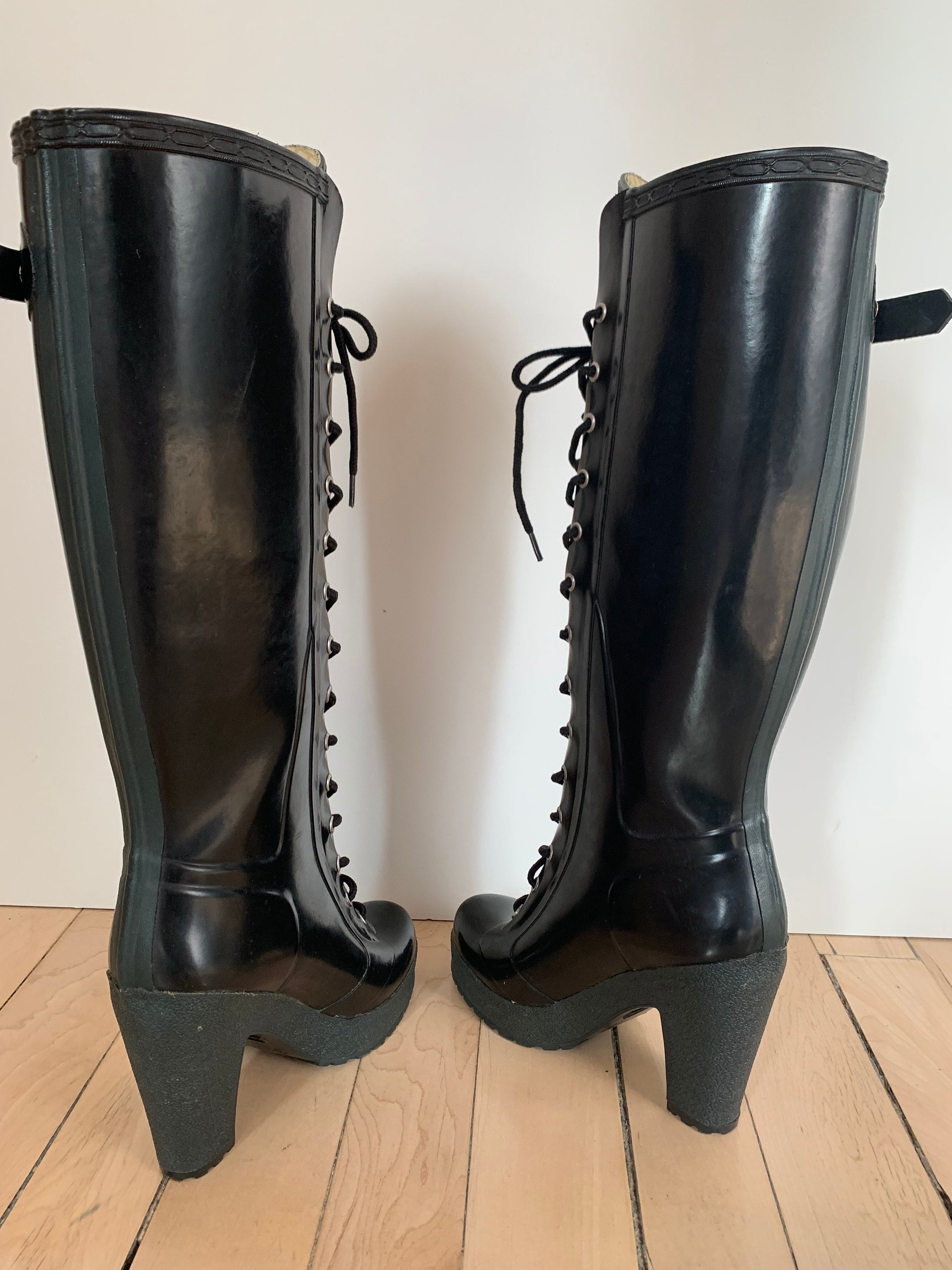 Rare HUNTER Lapins. Heeled Lace up Rubber Boot US5/EU36/UK3 - Etsy ...