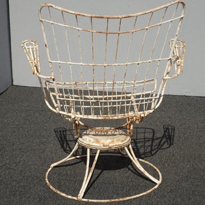 Vintage Mid-century Modern Homecrest White Wire Swivel Rocker Lounge ...