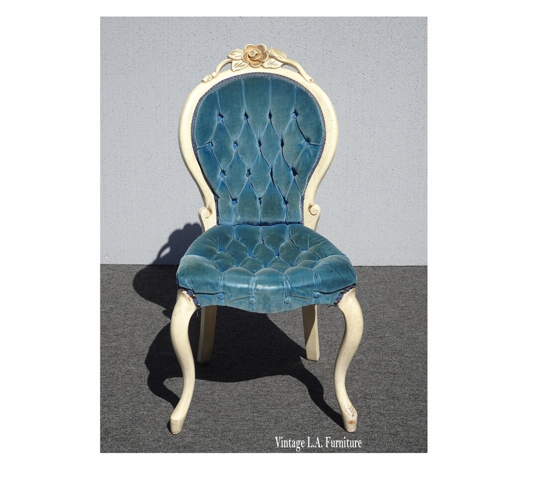 Vintage Victorian Blue Velvet Tufted Chair W Floral Motif by Kimball - Etsy